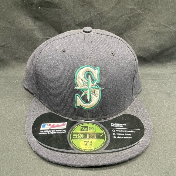 New Era | Accessories | New Officially Licensed Seattle Mariners ...